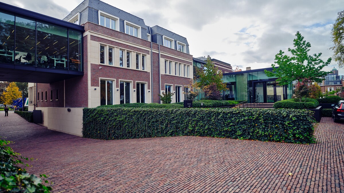 Delen Private Bank creates home feeling for its customers | AQUALEX